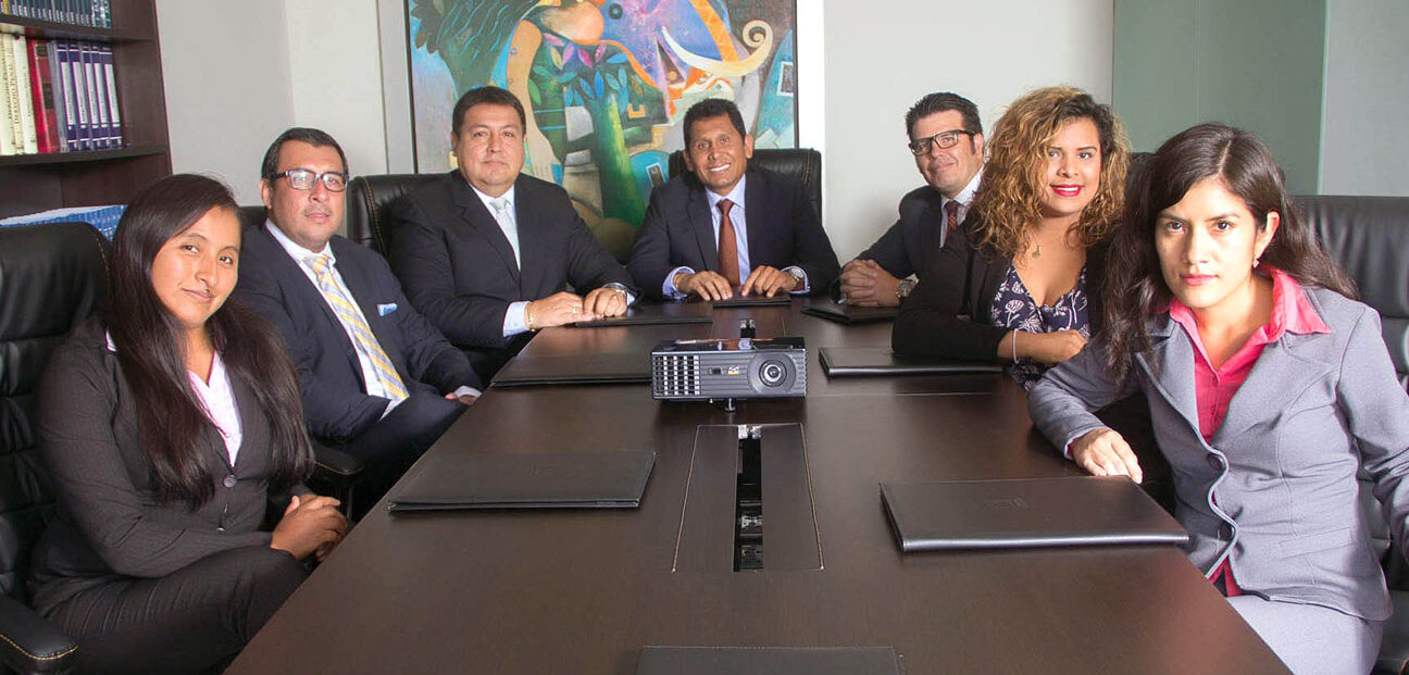 Bufete Jurídico Molina y Asociados - Abogadista